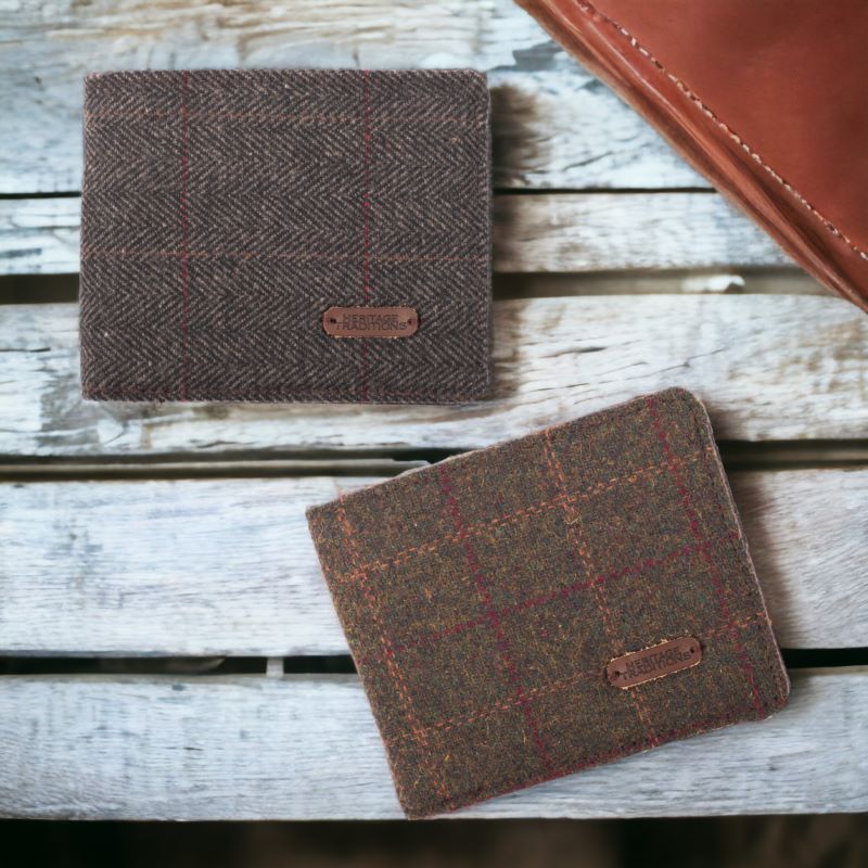 Wallet, Tweed Herringbone, Green, Wool Mix with card and note sections ...